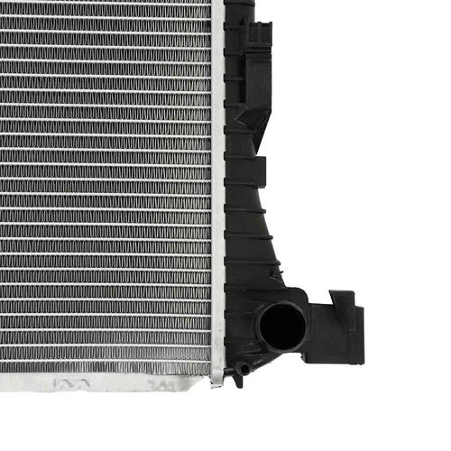 RADIADOR REFRIGERACION AGUA MOTOR VOLKSWAGEN AMAROK - iasociadas